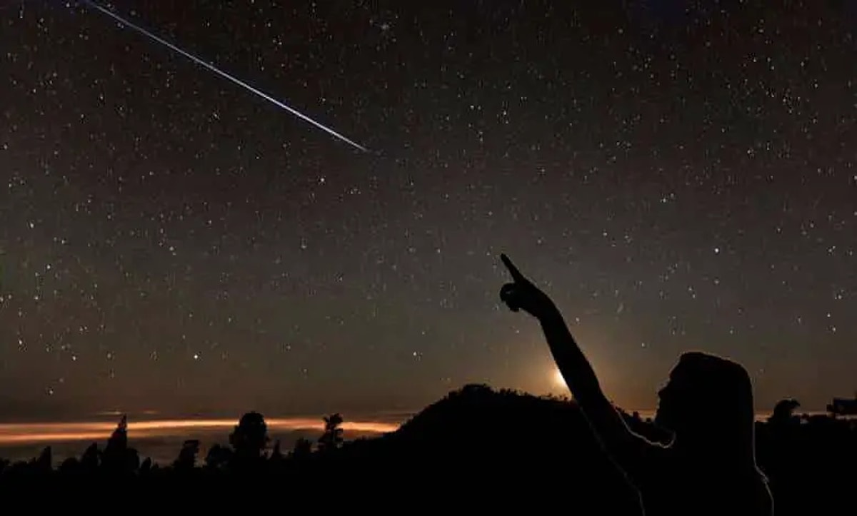 Observing the Perseid Meteor Shower at Mount Erciyes in Turkey - Onedio