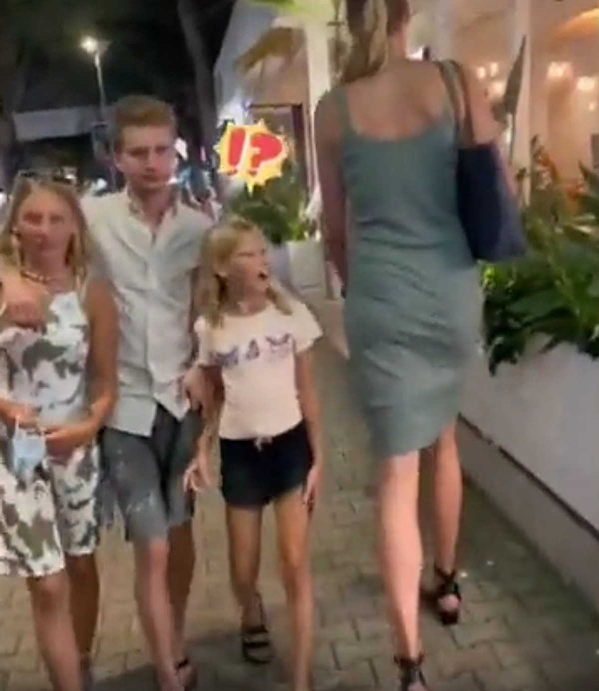 1.96 Cm Boya Sahip Eski Basketbolcu Natalia Vieru'yu Sokakta Yürürken Görenler Dönüp Bir Daha ...