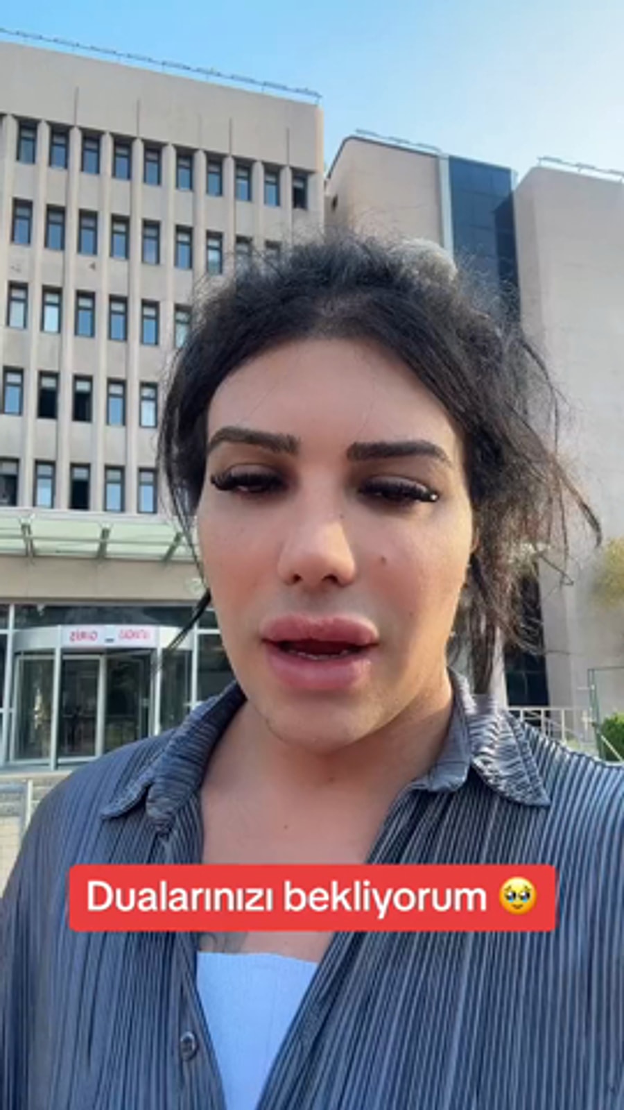 TikTok Fenomeni Mükremin Gezgin Cezaevine Girerken Teslim Olduğu ...