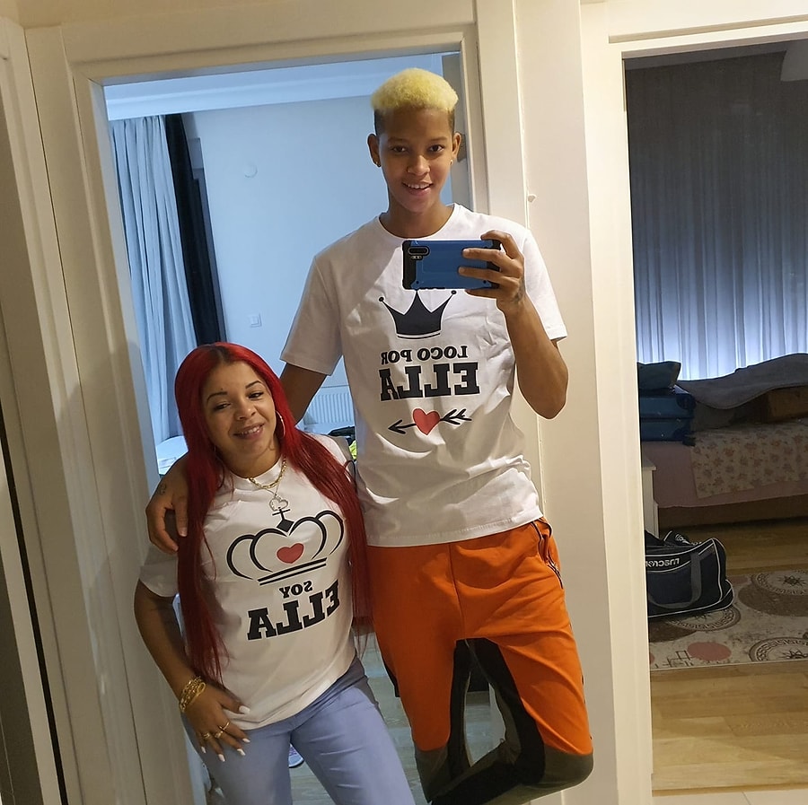 Merak Ediliyordu! Voleybolcu Melissa Vargas'ın Eski Eşinin Fotoğrafları ...