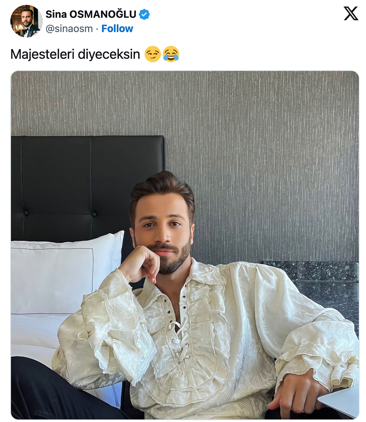 Hanedandan Sayılmayan "Şehzade" Sina Osmanoğlu Bu Kez Nilhan Osmanoğlu İle Fotoğraf Paylaştı ...