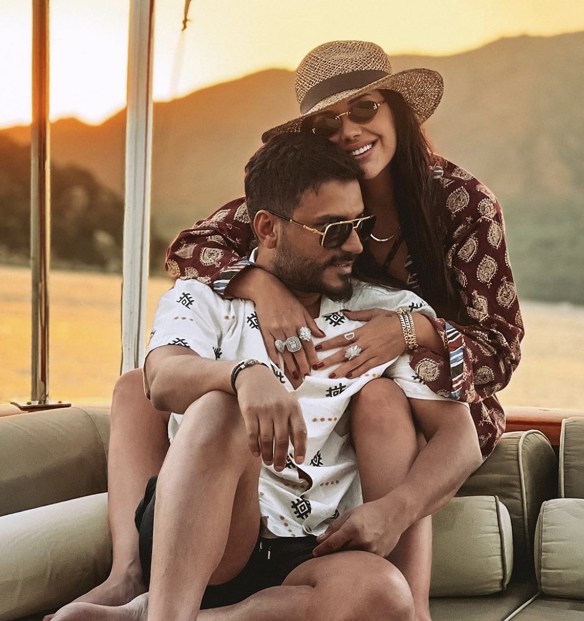 Arka Arkaya İş Yerleri Kurşunlanan Engin ve Dilan Polat İsyan Etti - Onedio