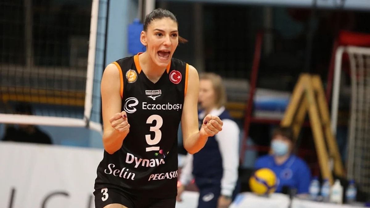 Dünyanın En İyi Voleybolcularından Biri Olan Eczacıbaşı'nın Yıldız İsmi ...