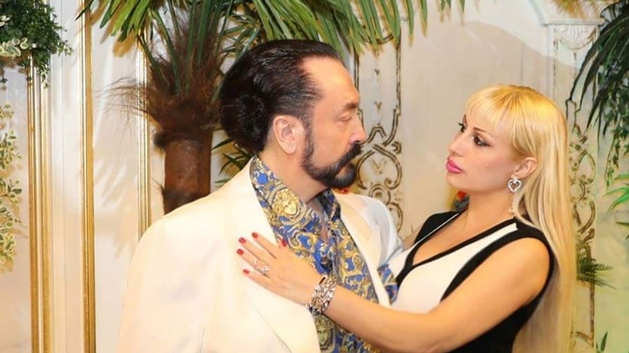 Oktar Babuna ve Ailesinin Adnan Oktar'la İlişkisi - Onedio