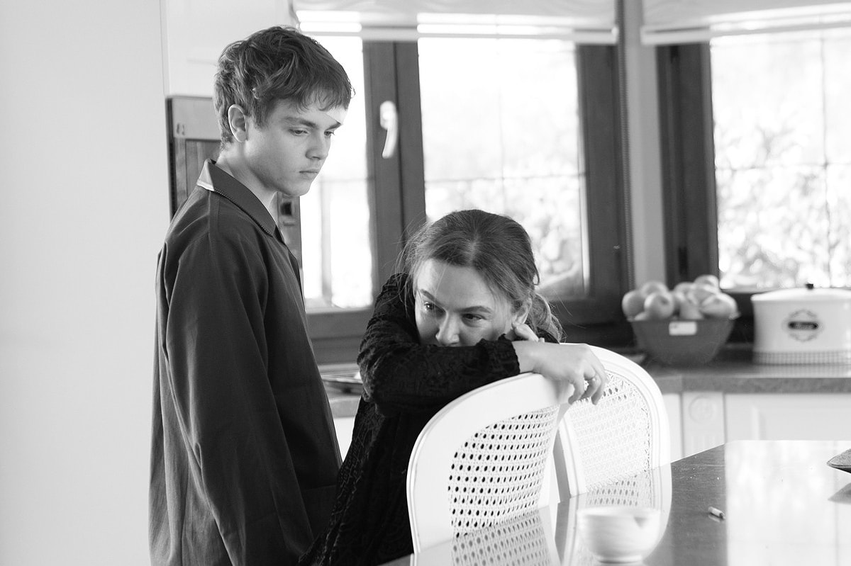 Nehir Tuna'nın Yurt Filmi İki Ödül Aldı - Onedio