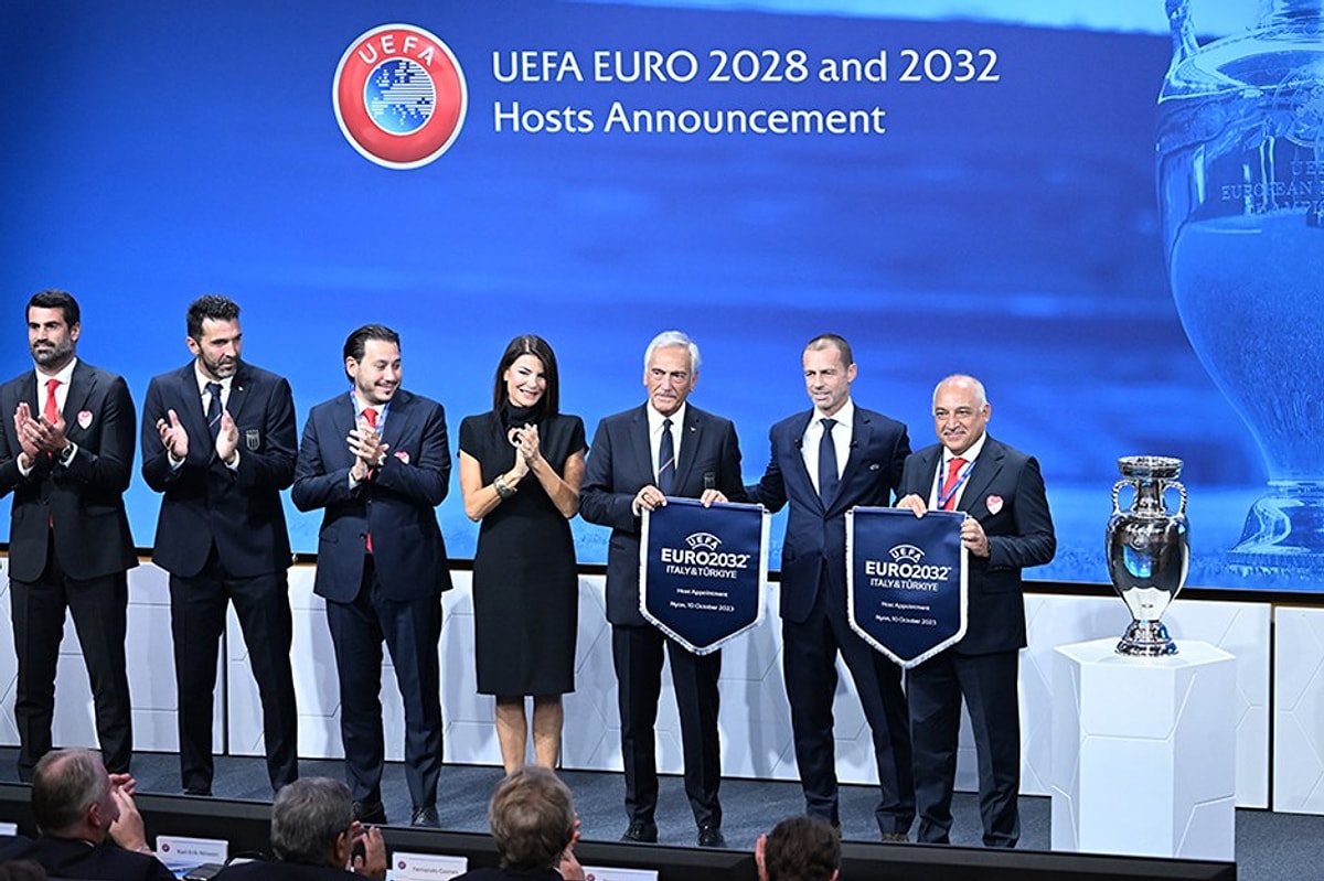 EURO 2032 Türkiye'de Hangi Şehirlerde ve Stadyumlarda Oynanacak? - Onedio