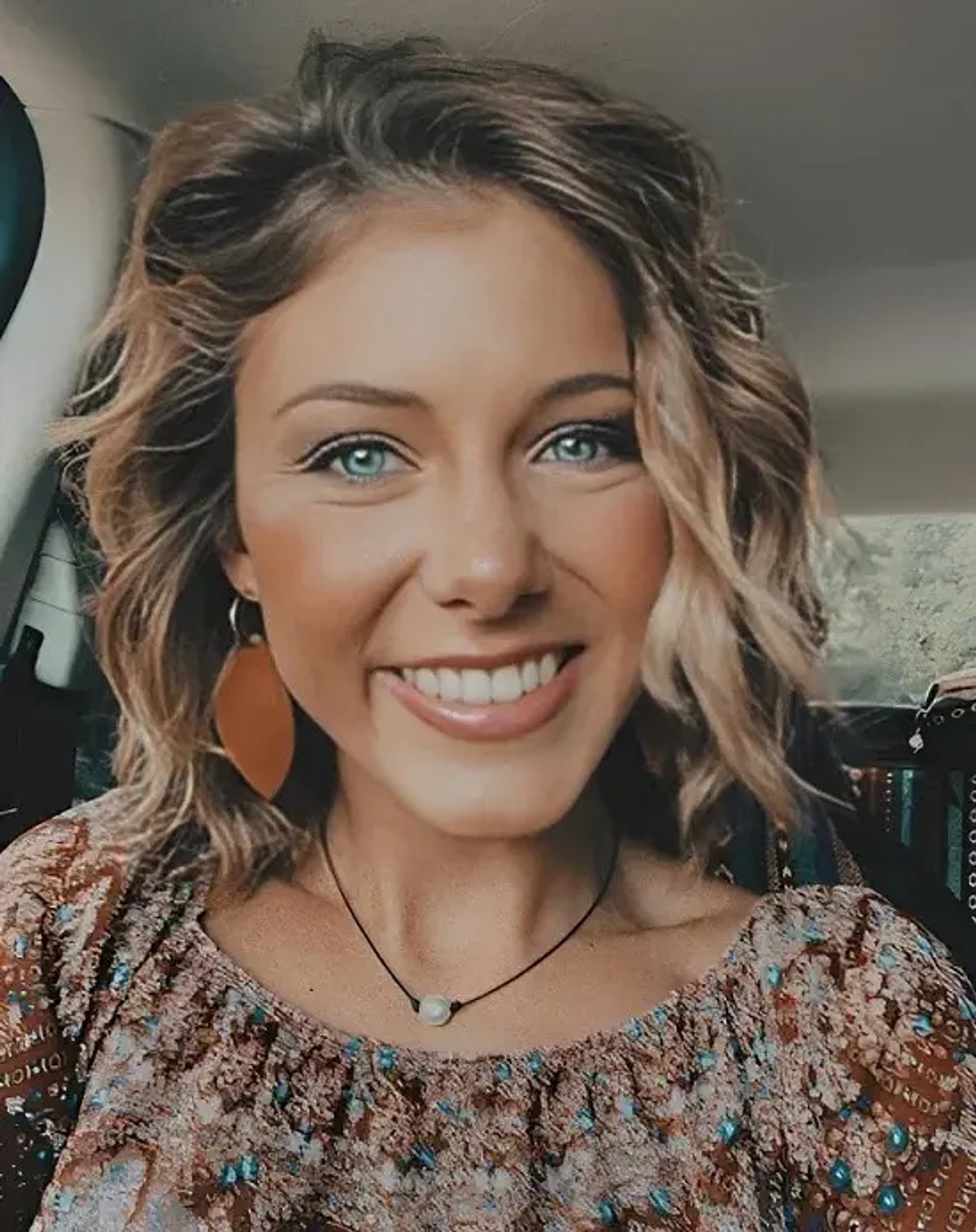 Öğrencisine Çıplak Videolar Attıktan Sonra Cinsel İlişki Teklifinde ...