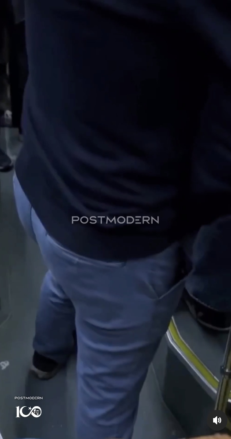 Otobüste Bir Kadına Bakarak Mastürbasyon Yapan Adamın Görüntüleri Mide Bulandırdı - Onedio