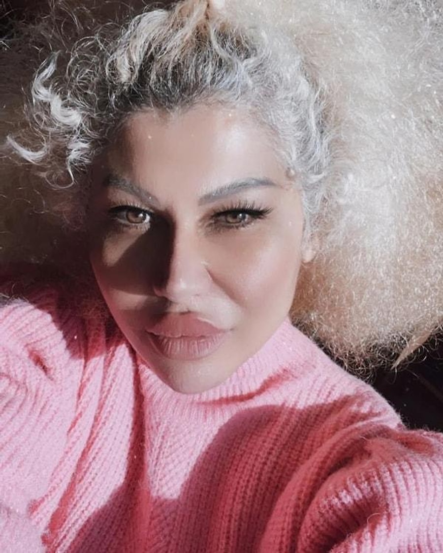 Bahar ve Nihal Candan'ın Annesi Umut Candan'ın Koreli Erkeklere ...