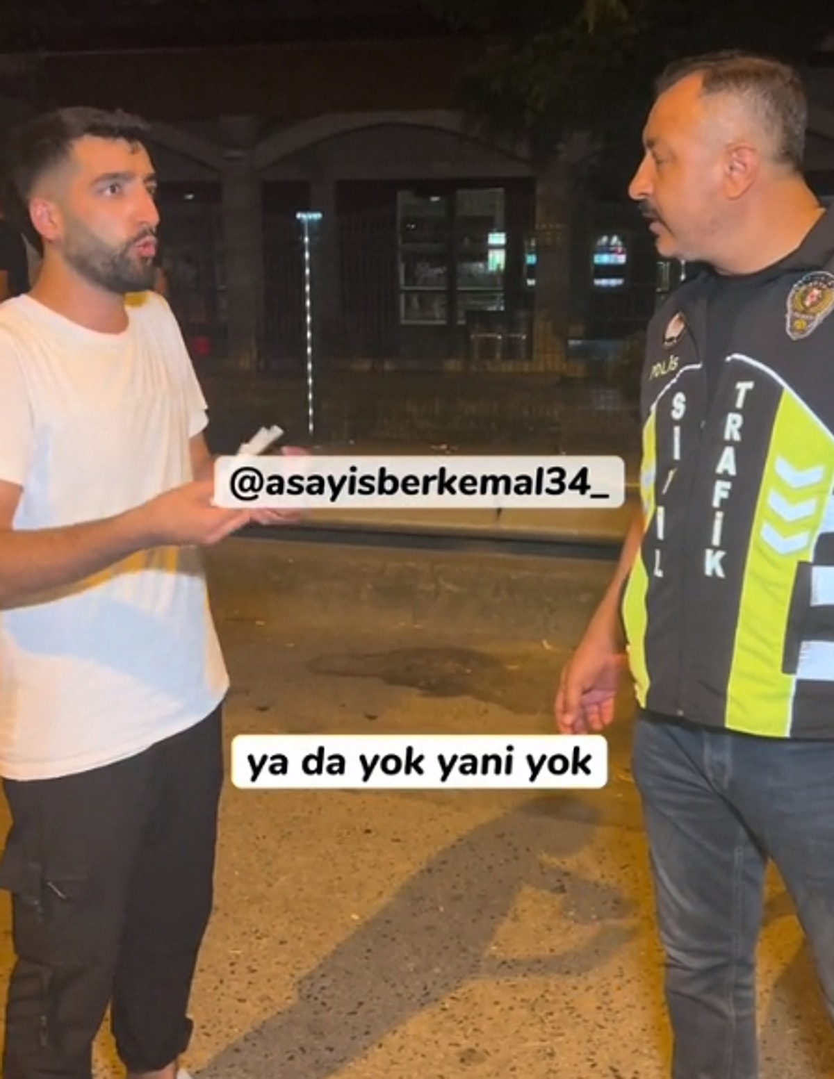 Ehliyeti Yanında Olmadığı İçin 950 Lira Ceza Yazılan Genç Adam Ne ...