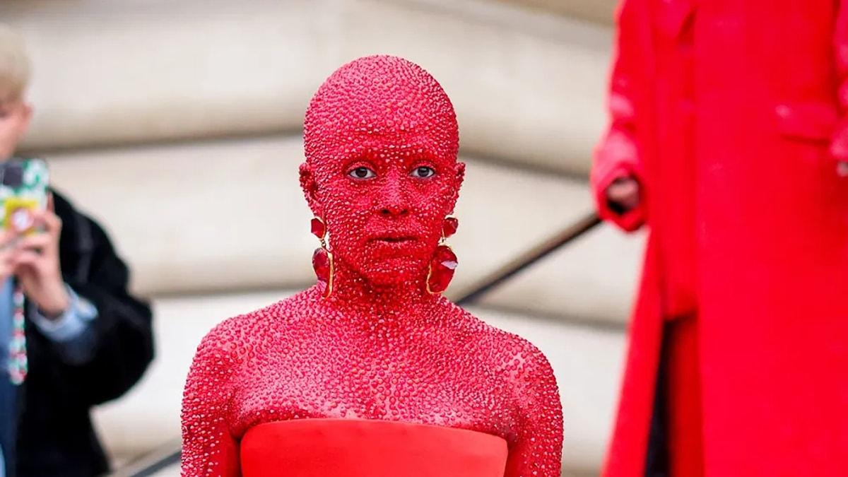 Style Shocks: Unveiling the 10 Most Absurd Fashion Trends of the Year ...