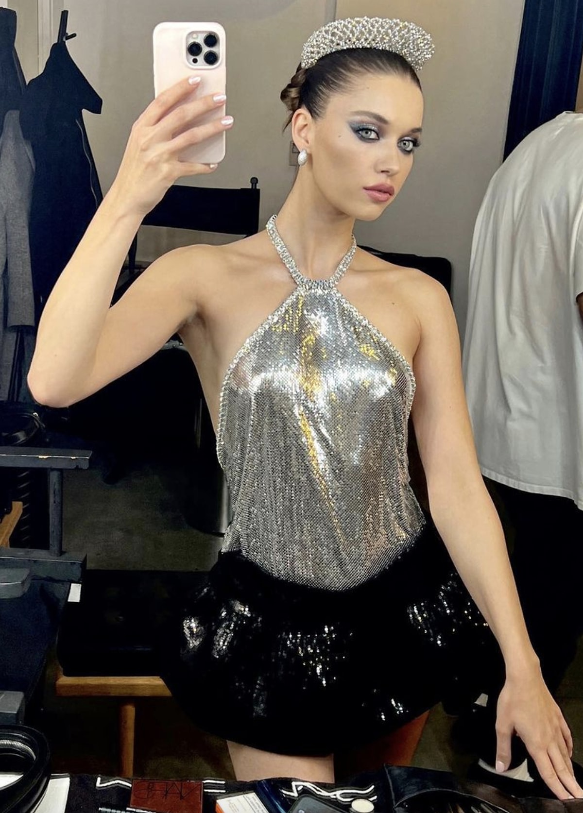 Afra Saraçoğlu Kimdir? Kaç Yaşında ve Nereli? - Onedio