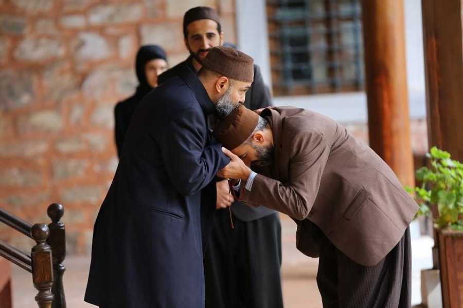 Kızıl Goncalar'ın Müyesser'i Asiye Dinçsoy'un Gerçek Hayattaki Hali ...