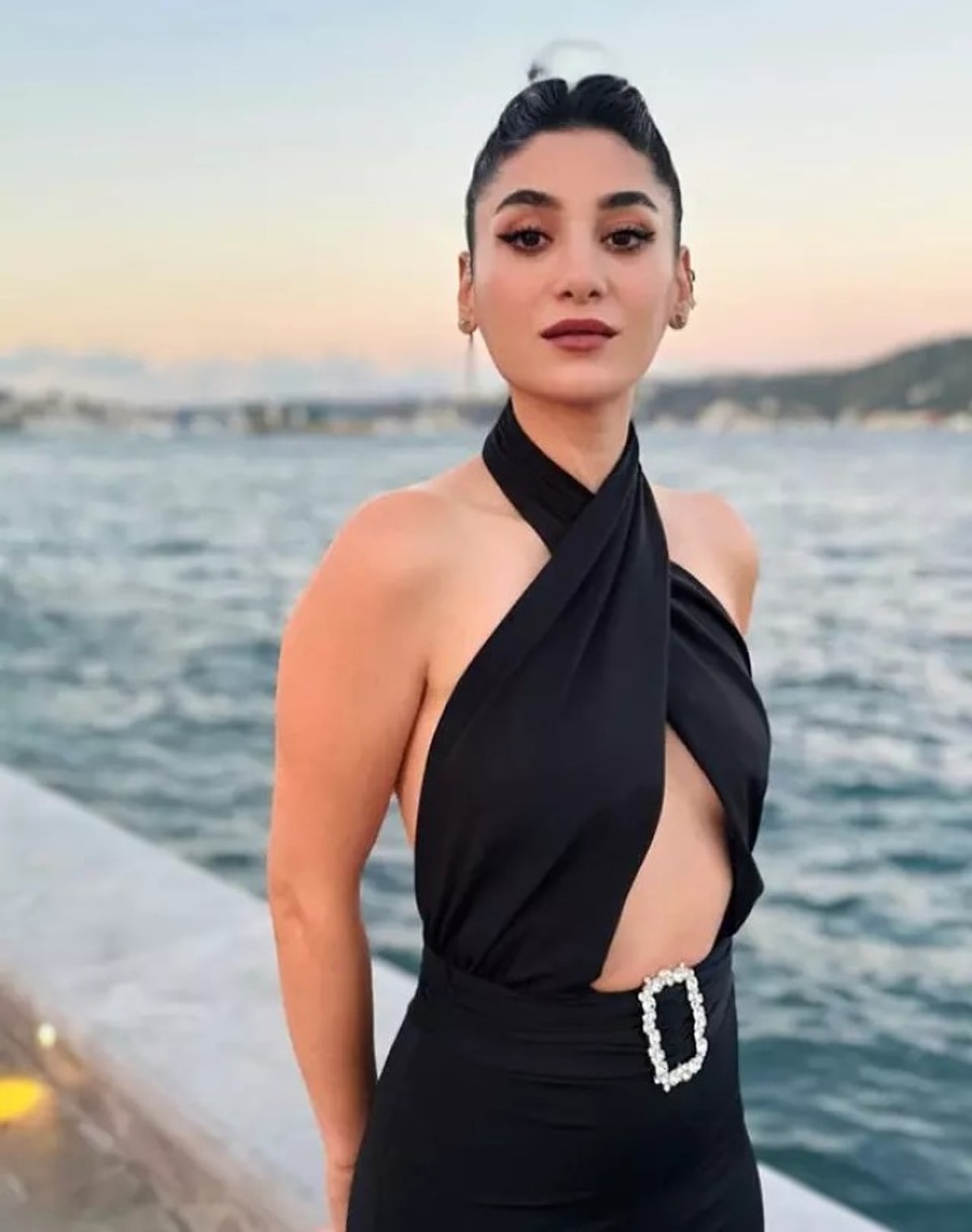 Kızıl Goncalar'ın Birgül'ünün Gerçek Hali - Onedio