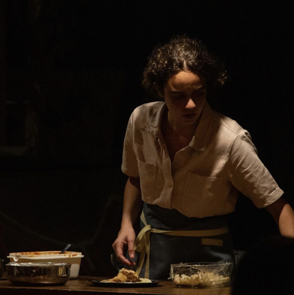 İnci Taneleri Dizisinin Azem'i Yılmaz Erdoğan'ın Hiçbir Yerde ...