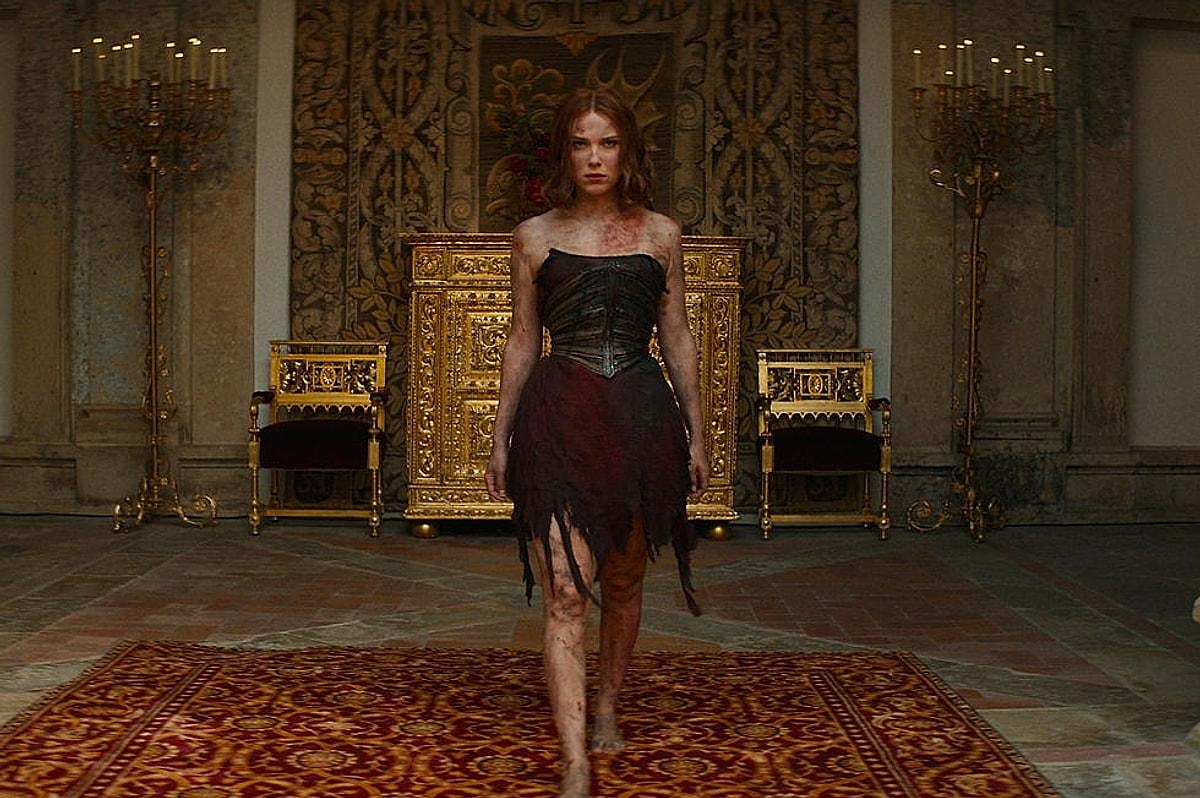 Gözlerimizin Önünde Büyüyen 19 Yaşındaki Stranger Things Yıldızı Millie ...