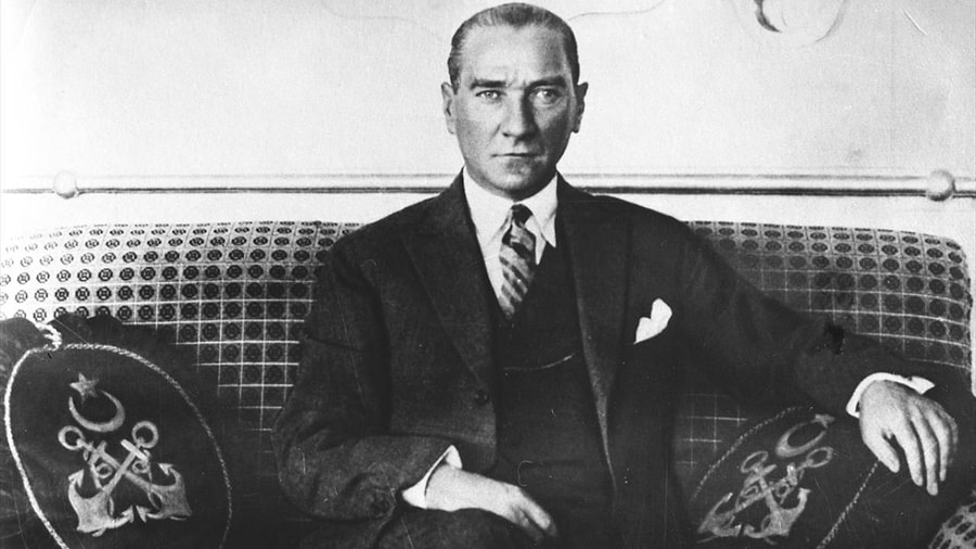Mustafa Kemal Atatürkün 1937 Yılında Son Kez Tbmmye Geldiği