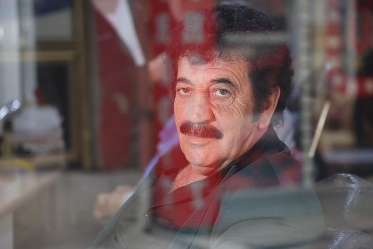 Müslüm Gürses'e İkizi Kadar Benzeyen Taksici, Ölüm Yıl Dönümünde ...