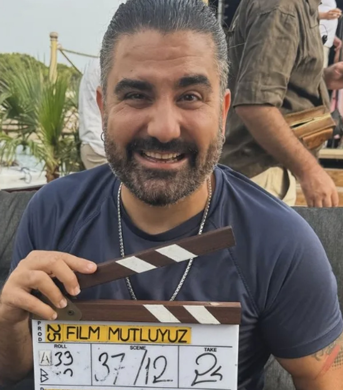 Seksenler Dizisinin Sevilen Oyuncusu Efe Deprem Geçirdiği Trafik ...