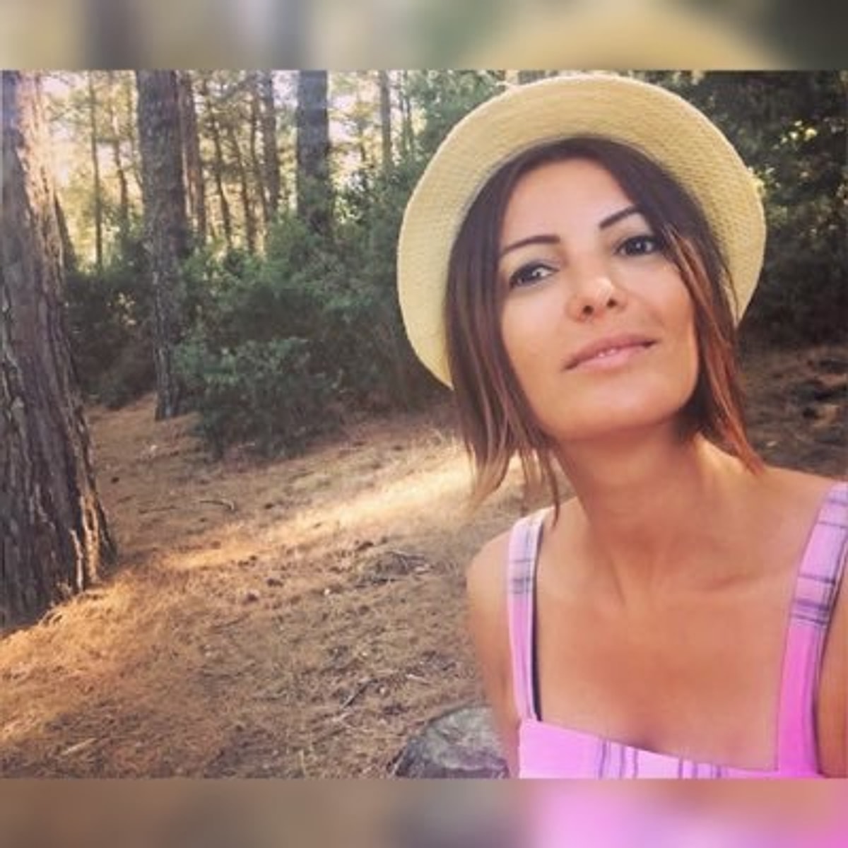 Çocuğuyla Yurt Dışına Kaçan “Yazar” Eylem Tok’un Mihr Kitabı Nasıl Çok ...