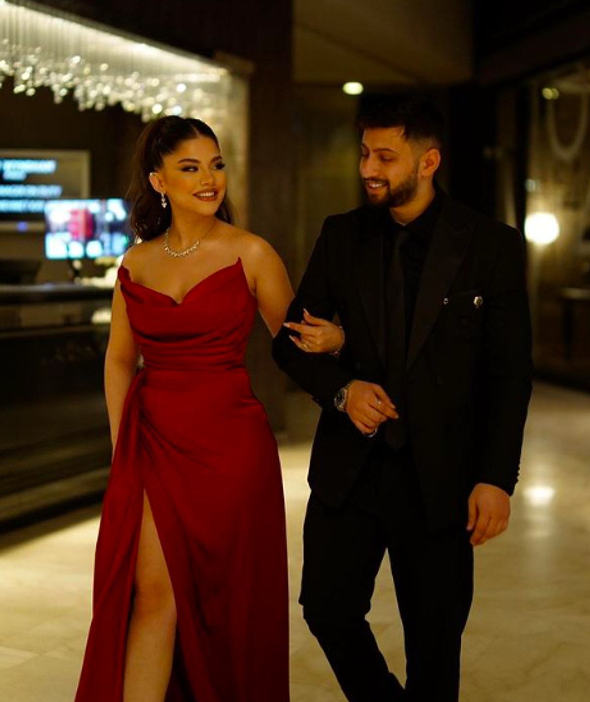 Eda Sakız ve Burak Bulut'un Videosu Güldürdü - Onedio