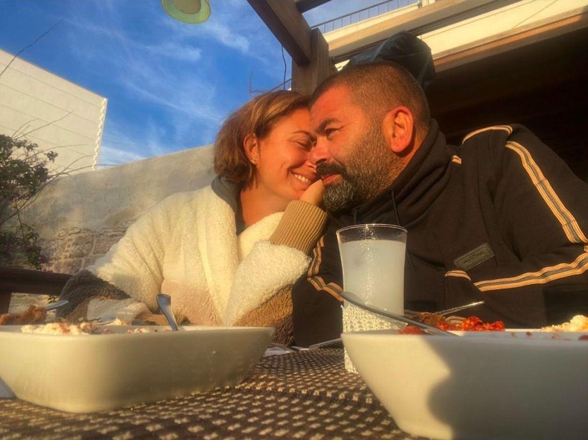 Bülent Şakrak, Ceyda Düvenci'yle Evliliğinin Yeni Aşkı Esra Akpınar ...