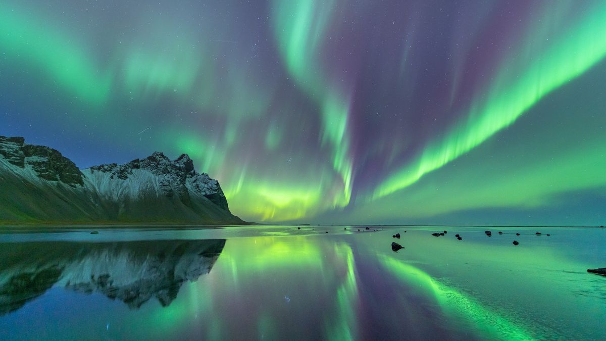 What Are The Northern Lights? Formation, Colors, and Observation - Onedio