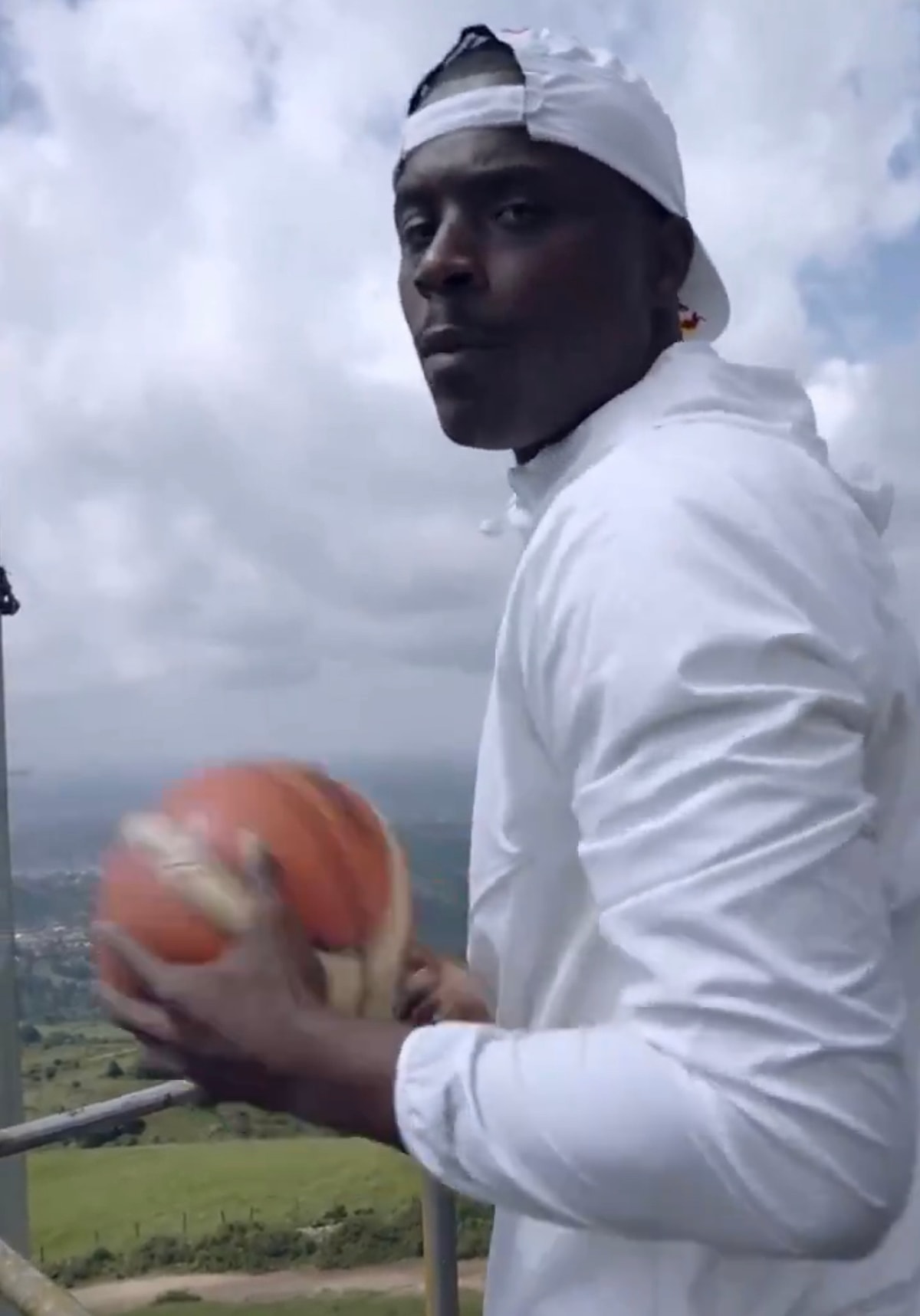 ‘Ölümcül Atıcı’ Lakabıyla Bilinen Chris Matthews Rüzgar Türbinleri ...