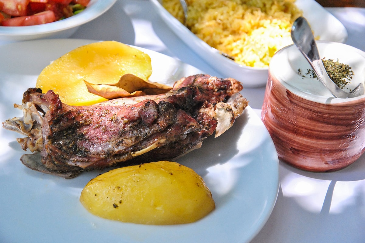 Kıbrıs’a Yolun Düşerse Mutlaka Tatman Gereken 10 Lezzet - Onedio