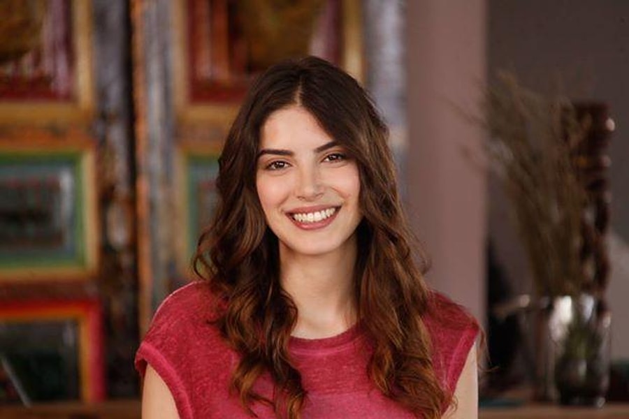 Deniz Baysal'ın Kaçak Gelinler Dönemi Yaşadığı Utandıran Anısı - Onedio