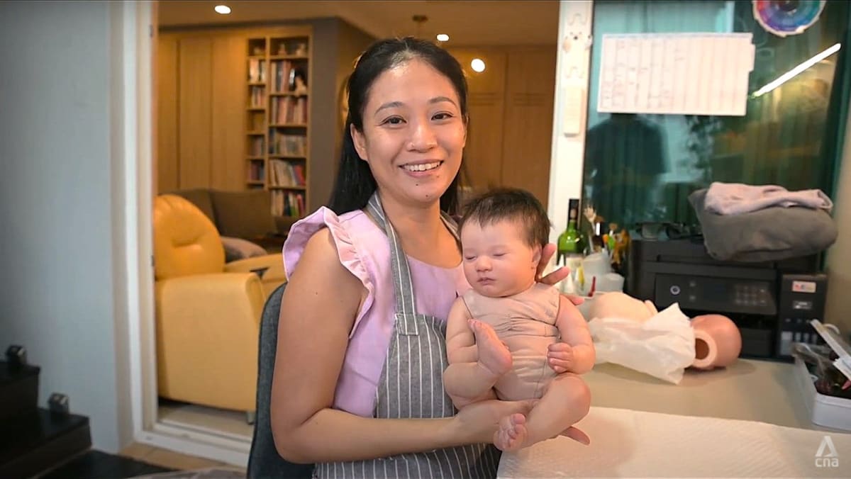 The Woman Revolutionizing the Hyper-Realistic Doll Industry - Onedio