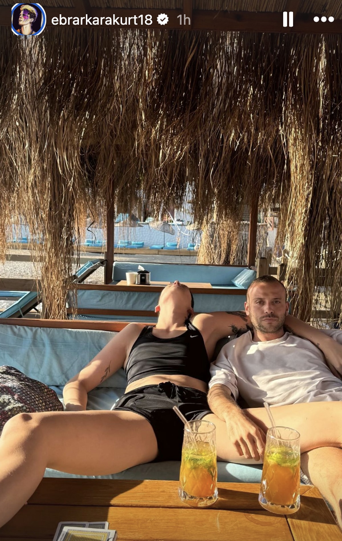 Bu Kez Ağlatmadı: Ebrar Karakurt'tan "Keyfimiz Kralda Yok" Paylaşımı - Onedio