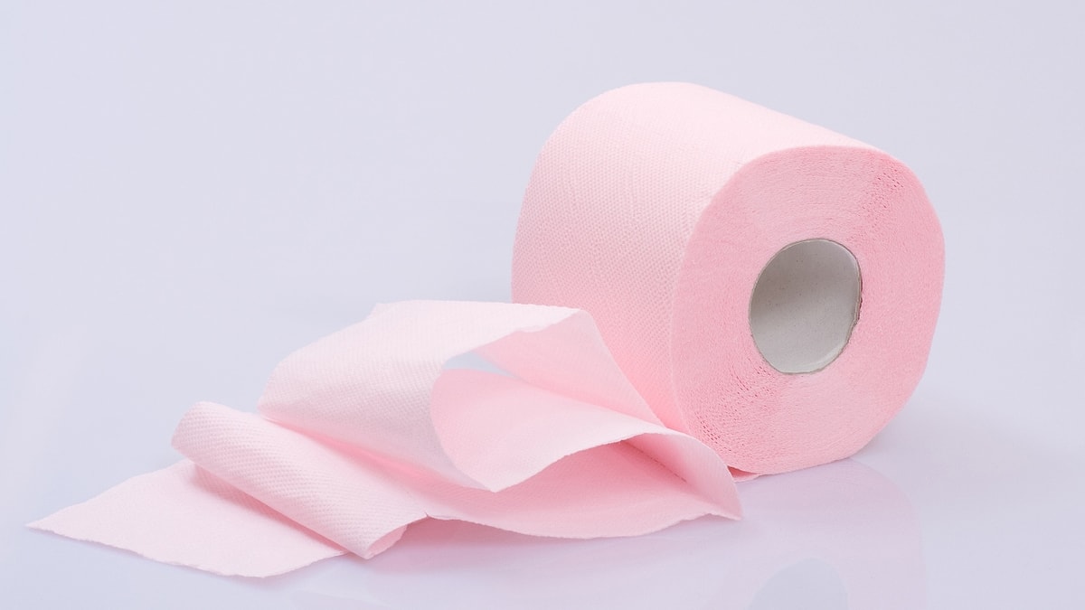 The Surprising Reason Why Toilet Paper in France Is Pink - Onedio