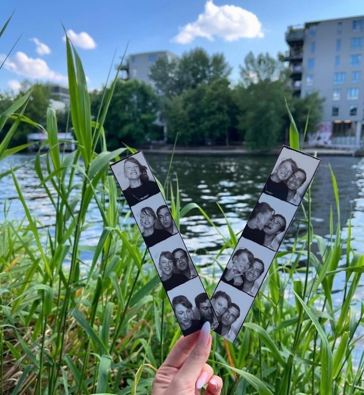 Katıldığı Bir Davette Yeni İmajıyla Dikkat Çeken Serenay Sarıkaya'yı ...