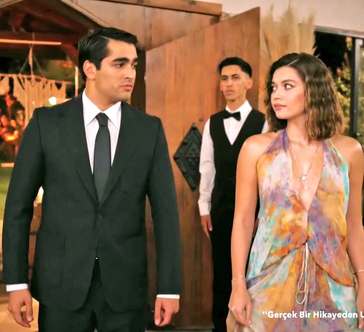 Seyran'ın Sinan'la Evlendiği Yalı Çapkını Yine Eleştirilerin Odağında ...