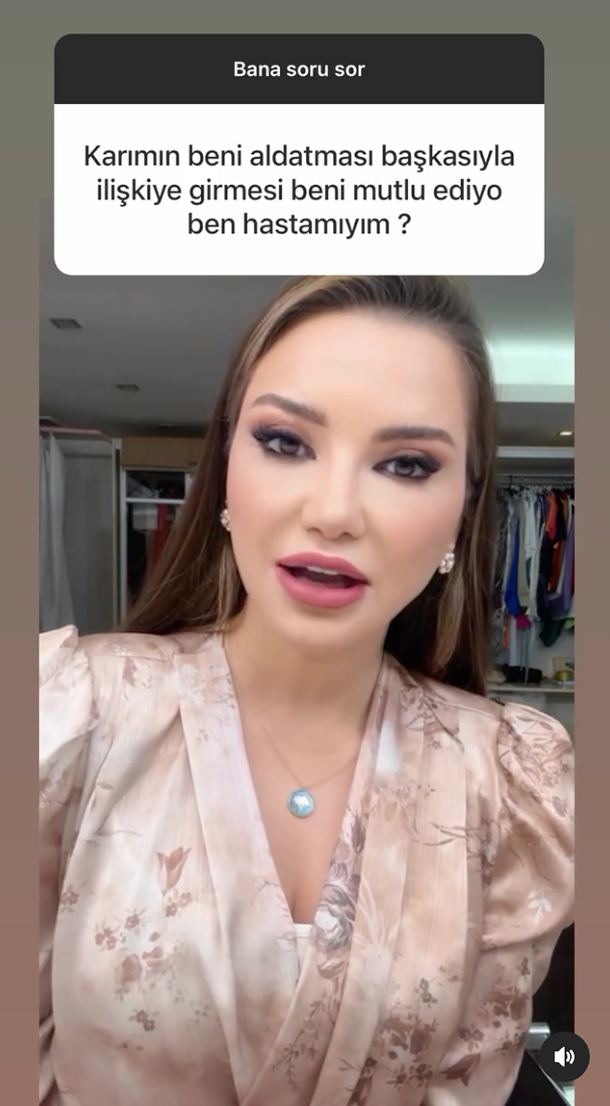 Esra Ezmeci'ye Gelen "Edep Sen Ne Güzel Şeysin" Dedirten Birbirinden ...