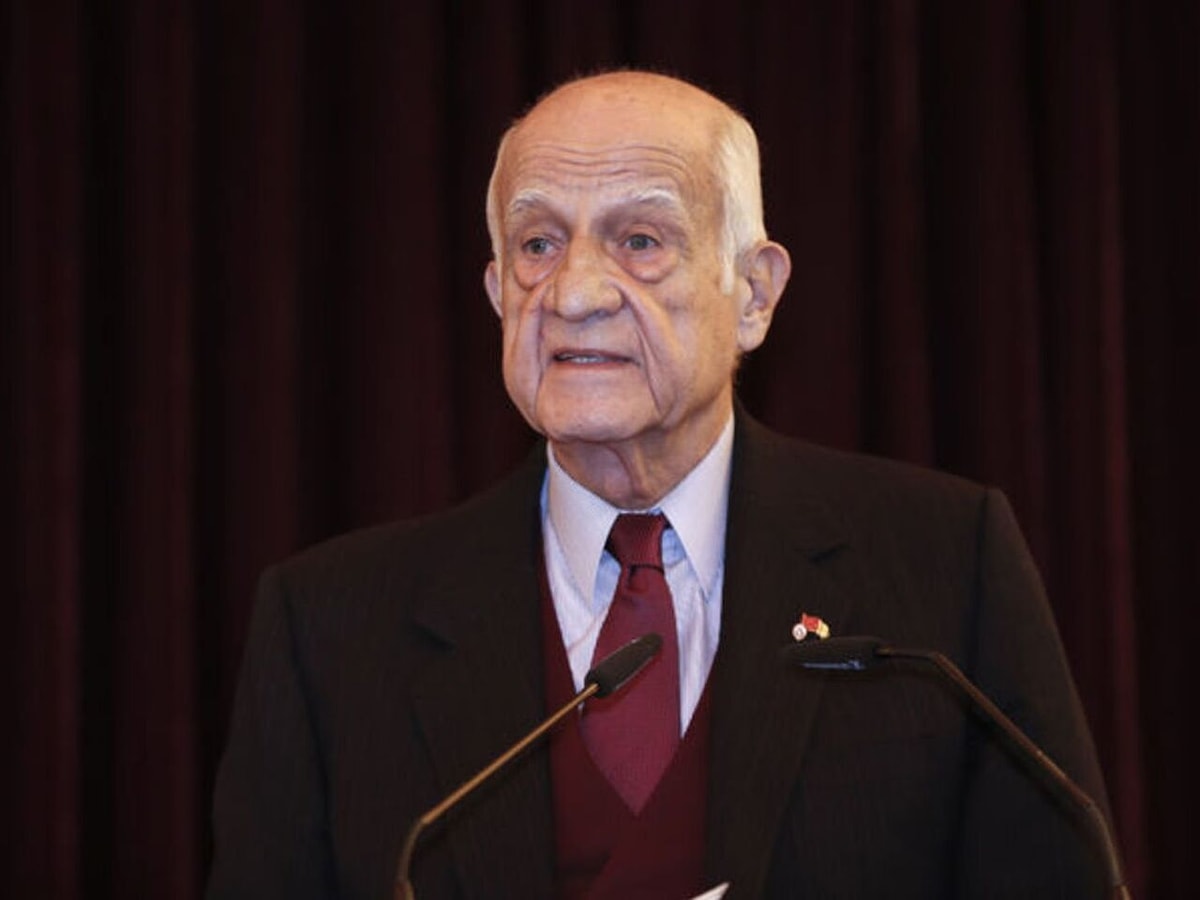 Emine Alangoya Kimdir? İş İnsanı İnan Kıraç ile Evlenen Emine Alangoya ...