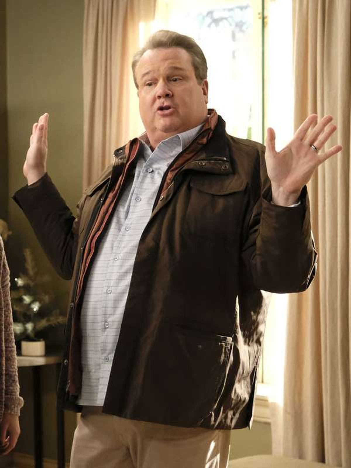 Modern Family'nin Cam Eric Stonestreet, Dexter'da! - Onedio