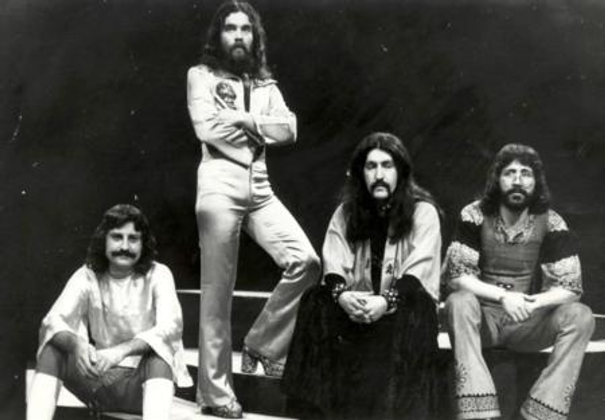 Anadolu rock’un öncüsü Barış Manço Kimdir? - Onedio