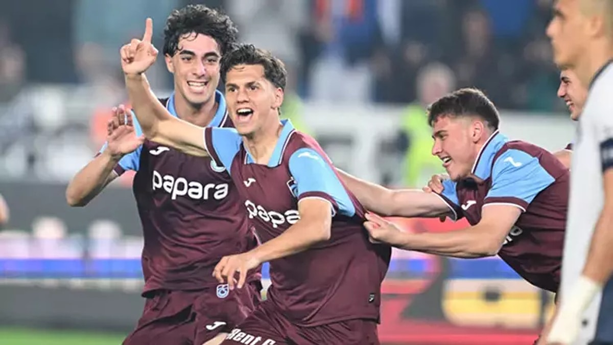 Abdulkadir Uraloğlu, Ekrem Paylaşımını Değiştirdi - Onedio