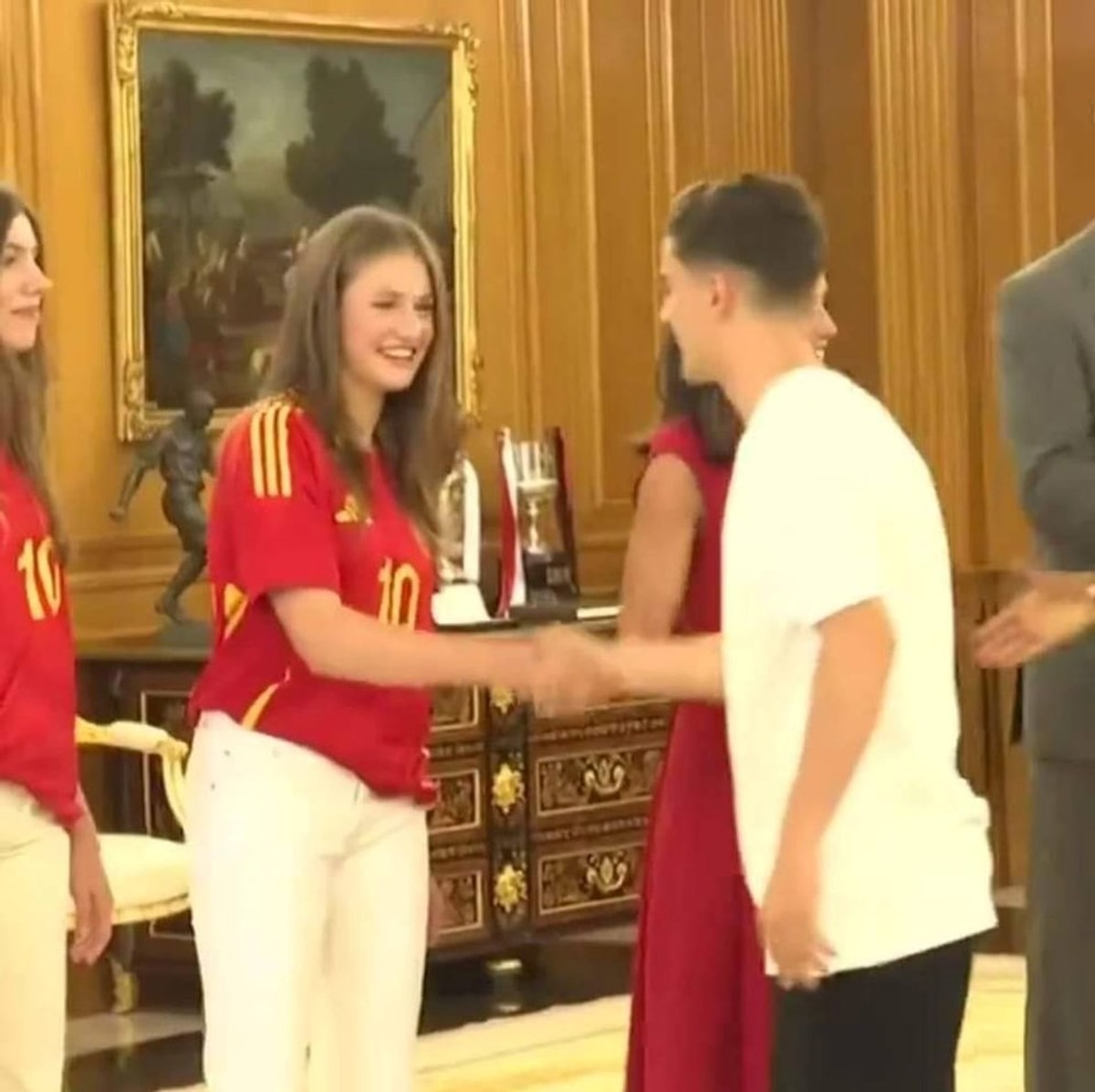 Gavi Presesn Leonor'u Reddetmiş - Onedio