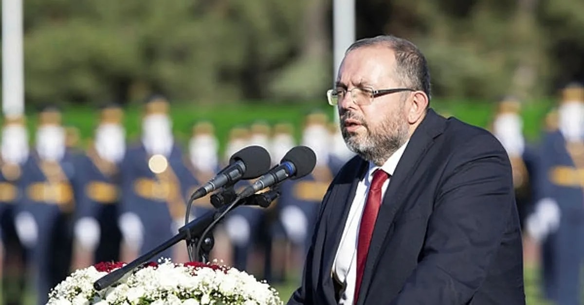 Erhan Afyoncu'dan Nüfus Uyarısı! - Onedio