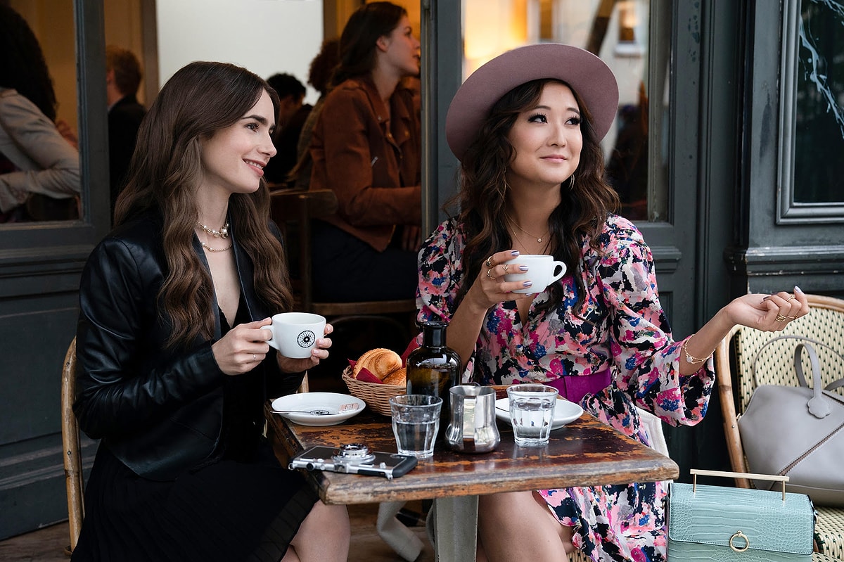 Emily in Paris Konusu Nedir? - Onedio