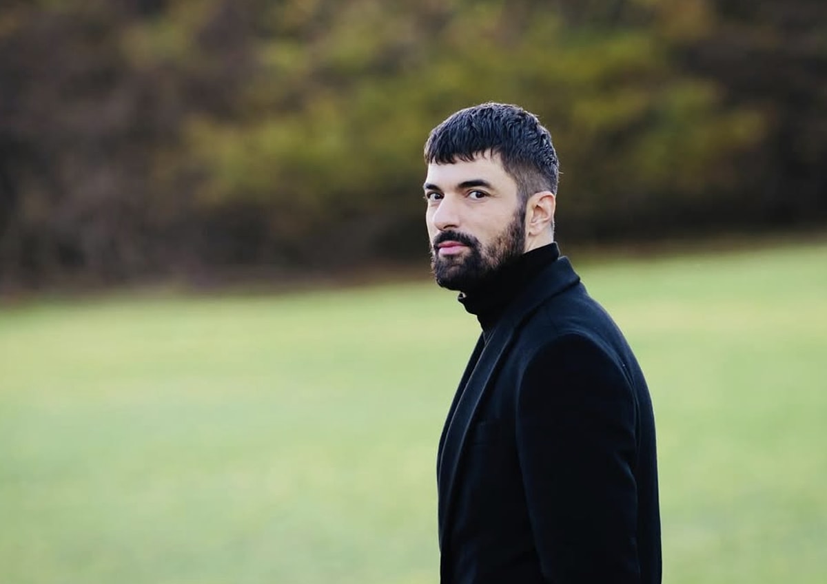 Aras Bulut İynemli ve Engin Akyürek Komşu Oldu! - Onedio