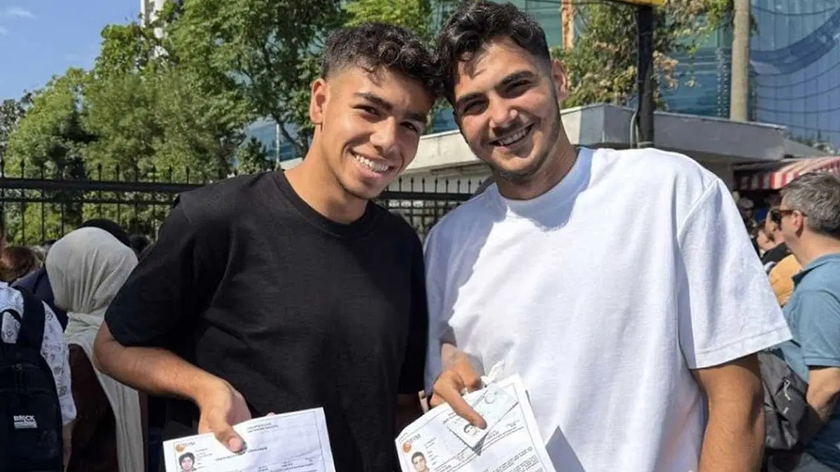 Mustafa Erhan Hekimoğlu YKS'de Ter Döktü - Onedio