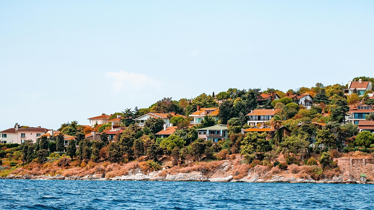 Where to Go for Scenic Walks in Istanbul - Onedio