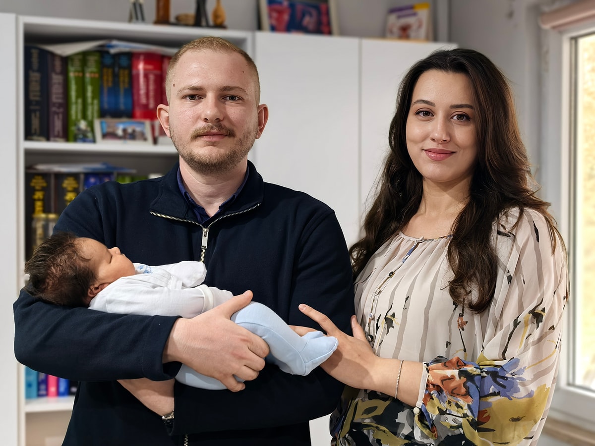 Ali Atilla Bebek Görenleri Şaşırtıyor - Onedio