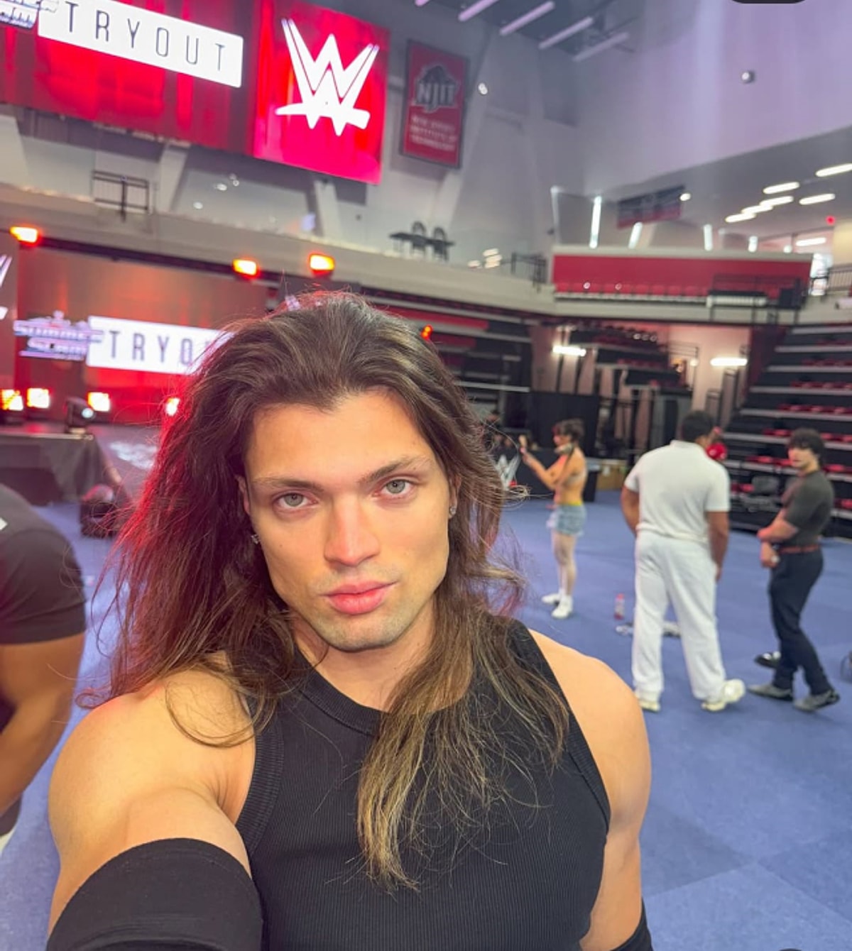 Onur Alp Çam Kimdir? Onur Alp WWE'de mi Yarışacak? - Onedio