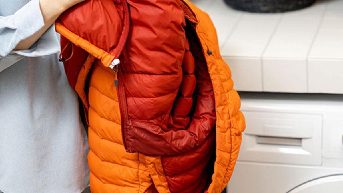 How to Fix a Machine-Washed Puffer Jacket? - Onedio