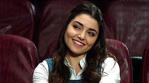 Hande Erçel, Kaç Kilo Verdiğini ve Diyet Yöntemini Açıkladı - Onedio
